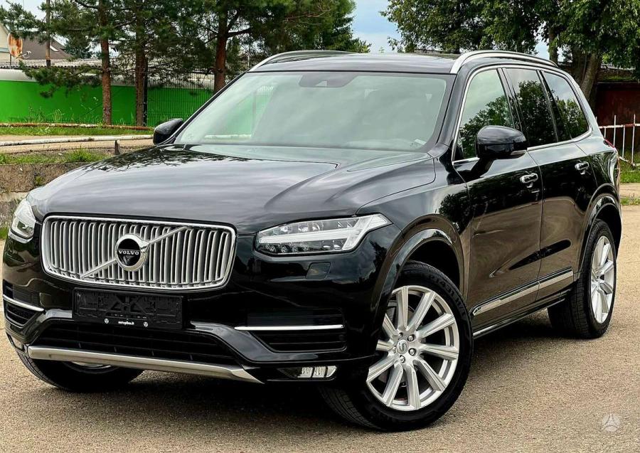 Black Volvo XC90 2016 in Utena, with an engine capacity of 1.97 L and mileage of 278 thousand km for 19850 €, photo 35 on AUTOMOTO.COM.LV