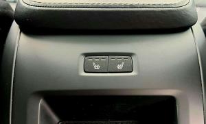 Black Volvo XC90 2016 in Utena, with an engine capacity of 1.97 L and mileage of 278 thousand km for 19850 €, photo 45 on AUTOMOTO.COM.LV