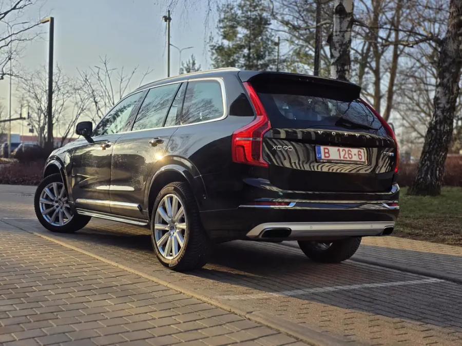 Melns Volvo XC90 2016 Rīga, ar dzinēja tilpumu 2.00 L un nobraukumu 268 tūkst. km par 22990 €, foto 6 vietnē AUTOMOTO.COM.LV