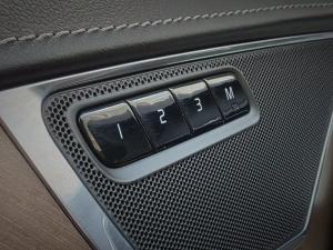 Melns Volvo XC90 2016 Rīga, ar dzinēja tilpumu 2.00 L un nobraukumu 268 tūkst. km par 22990 €, foto 16 vietnē AUTOMOTO.COM.LV
