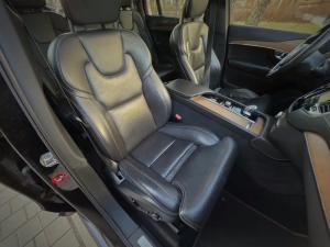 Melns Volvo XC90 2016 Rīga, ar dzinēja tilpumu 2.00 L un nobraukumu 268 tūkst. km par 22990 €, foto 19 vietnē AUTOMOTO.COM.LV