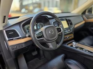 Melns Volvo XC90 2016 Rīga, ar dzinēja tilpumu 2.00 L un nobraukumu 268 tūkst. km par 22990 €, foto 48 vietnē AUTOMOTO.COM.LV