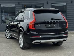 Black Volvo XC90 2016 in Jelgava, with an engine capacity of 2.00 L and mileage of 210 thousand km for 24450 €, photo 3 on AUTOMOTO.COM.LV