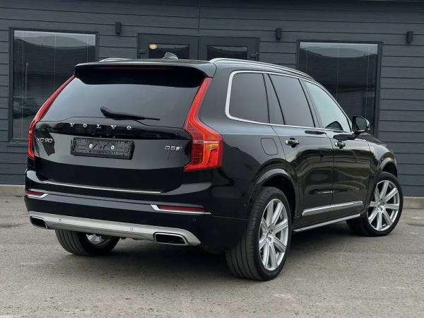 Melns Volvo XC90 2016 Jelgava, ar dzinēja tilpumu 2.00 L un nobraukumu 210 tūkst. km par 24450 €, foto 4 vietnē AUTOMOTO.COM.LV