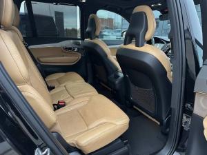Black Volvo XC90 2016 in Jelgava, with an engine capacity of 2.00 L and mileage of 210 thousand km for 24450 €, photo 8 on AUTOMOTO.COM.LV