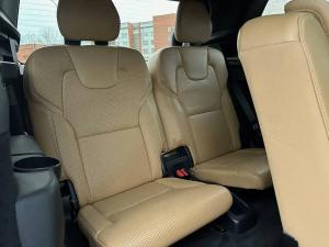 Black Volvo XC90 2016 in Jelgava, with an engine capacity of 2.00 L and mileage of 210 thousand km for 24450 €, photo 9 on AUTOMOTO.COM.LV