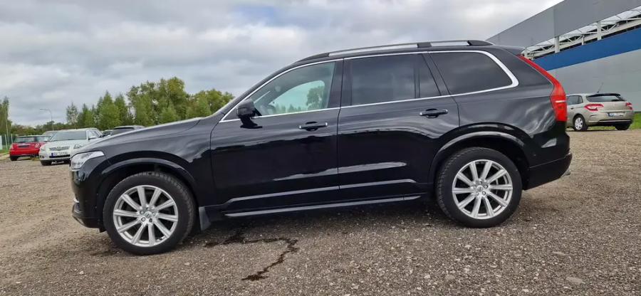 Melns Volvo XC90 2016 Daugavpils, ar dzinēja tilpumu 2.00 L un nobraukumu 239 tūkst. km par 20350 €, foto 3 vietnē AUTOMOTO.COM.LV