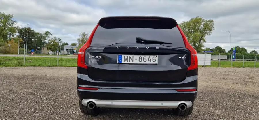 Melns Volvo XC90 2016 Daugavpils, ar dzinēja tilpumu 2.00 L un nobraukumu 239 tūkst. km par 20350 €, foto 5 vietnē AUTOMOTO.COM.LV