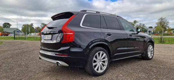 Black Volvo XC90 2016 in Daugavpils, with an engine capacity of 2.00 L and mileage of 239 thousand km for 20350 €, photo 5 on AUTOMOTO.COM.LV