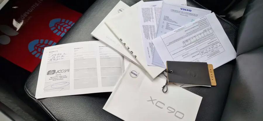 Melns Volvo XC90 2016 Daugavpils, ar dzinēja tilpumu 2.00 L un nobraukumu 239 tūkst. km par 20350 €, foto 42 vietnē AUTOMOTO.COM.LV