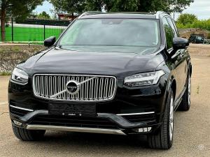 Black Volvo XC90 2016 in Utena, with an engine capacity of 1.97 L and mileage of 278 thousand km for 19500 €, photo 54 on AUTOMOTO.COM.LV