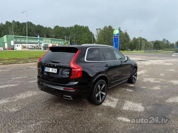Melns Volvo XC90 2016 Tallina, ar dzinēja tilpumu 2.00 L un nobraukumu 256 tūkst. km par 21500 €, foto 4 vietnē AUTOMOTO.COM.LV