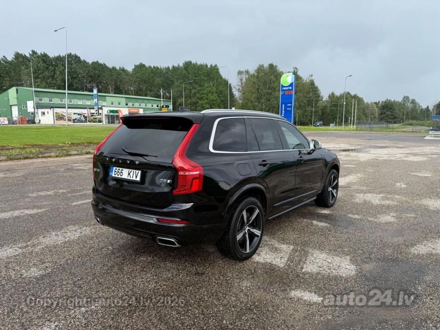 Melns Volvo XC90 2016 Tallina, ar dzinēja tilpumu 2.00 L un nobraukumu 256 tūkst. km par 21500 €, foto 5 vietnē AUTOMOTO.COM.LV