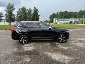 Melns Volvo XC90 2016 Tallina, ar dzinēja tilpumu 2.00 L un nobraukumu 256 tūkst. km par 21500 €, foto 6 vietnē AUTOMOTO.COM.LV