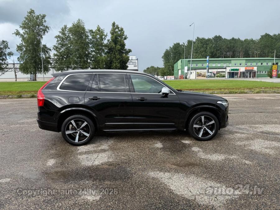 Melns Volvo XC90 2016 Tallina, ar dzinēja tilpumu 2.00 L un nobraukumu 256 tūkst. km par 21500 €, foto 6 vietnē AUTOMOTO.COM.LV
