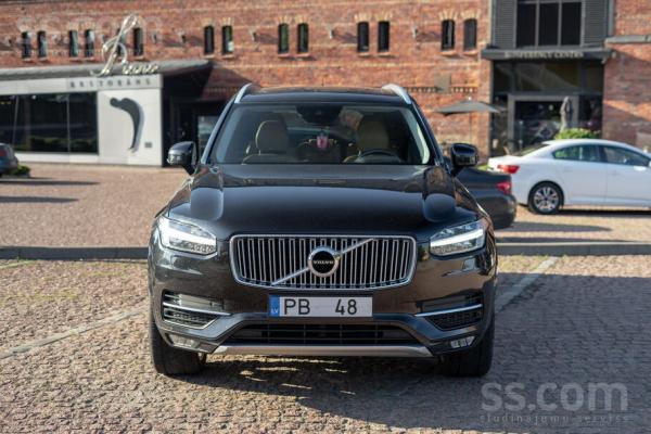Melns Volvo XC90 2016 Liepāja, ar dzinēja tilpumu 2.00 L un nobraukumu 179 tūkst. km par 23250 €, foto 2 vietnē AUTOMOTO.COM.LV