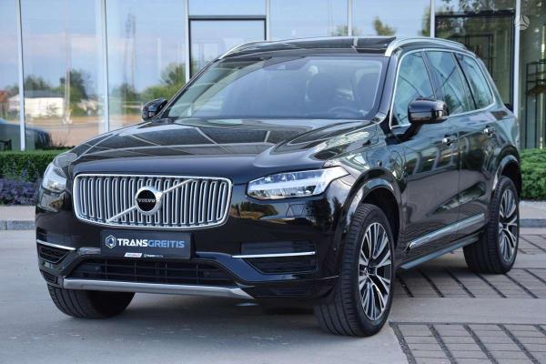 Black Volvo XC90 2016 in Vilnius, with an engine capacity of 1.97 L and mileage of 211 thousand km for 20500 €, photo 5 on AUTOMOTO.COM.LV
