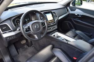 Melns Volvo XC90 2016 Viļņa, ar dzinēja tilpumu 1.97 L un nobraukumu 211 tūkst. km par 20500 €, foto 17 vietnē AUTOMOTO.COM.LV