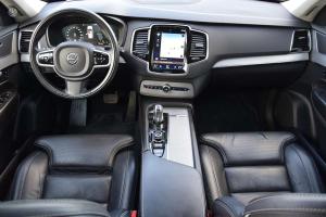Melns Volvo XC90 2016 Viļņa, ar dzinēja tilpumu 1.97 L un nobraukumu 211 tūkst. km par 20500 €, foto 18 vietnē AUTOMOTO.COM.LV
