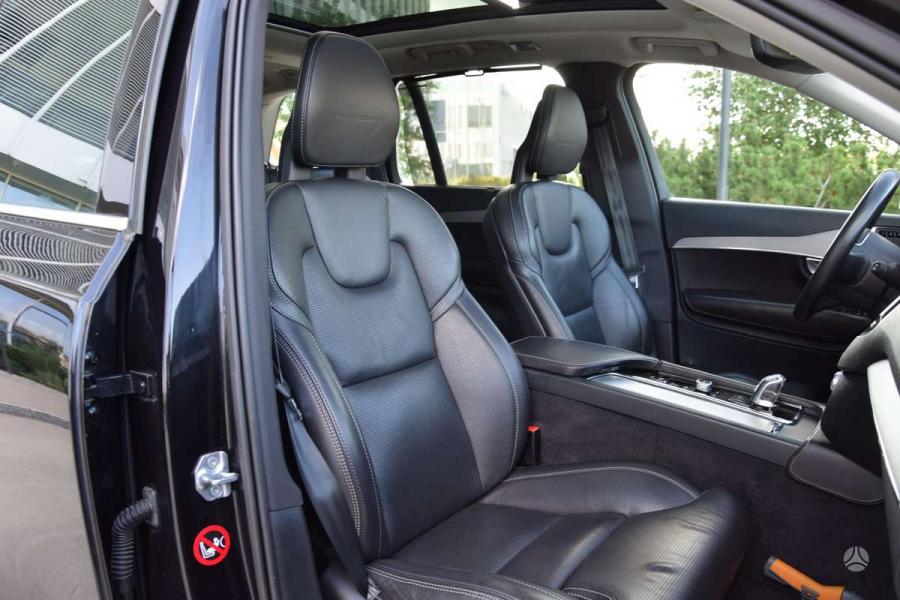 Melns Volvo XC90 2016 Viļņa, ar dzinēja tilpumu 1.97 L un nobraukumu 211 tūkst. km par 20500 €, foto 21 vietnē AUTOMOTO.COM.LV