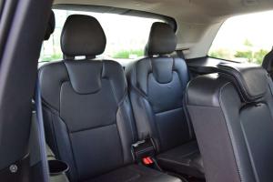 Melns Volvo XC90 2016 Viļņa, ar dzinēja tilpumu 1.97 L un nobraukumu 211 tūkst. km par 20500 €, foto 25 vietnē AUTOMOTO.COM.LV