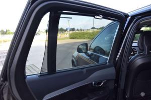 Melns Volvo XC90 2016 Viļņa, ar dzinēja tilpumu 1.97 L un nobraukumu 211 tūkst. km par 20500 €, foto 36 vietnē AUTOMOTO.COM.LV