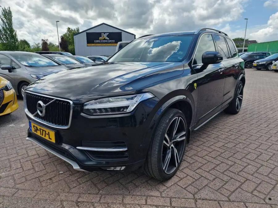 Melns Volvo XC90 2016 Jūrmala, ar dzinēja tilpumu 2.00 L un nobraukumu 297 tūkst. km par 17750 €, foto 1 vietnē AUTOMOTO.COM.LV