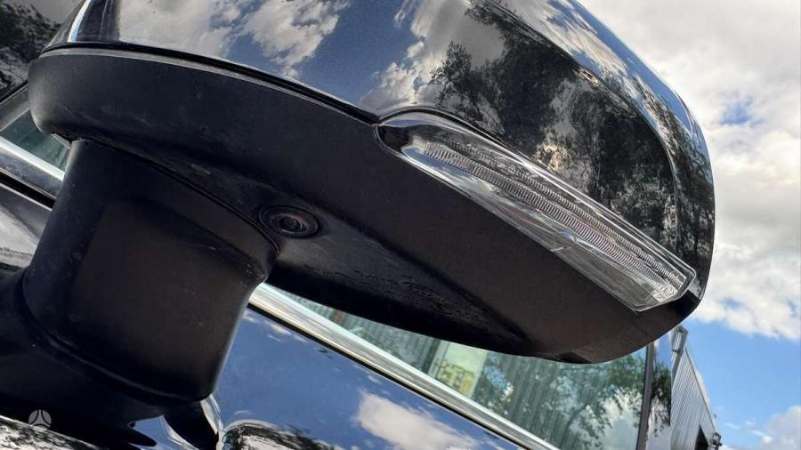 Black Volvo XC90 2016 in Ukmerge, with an engine capacity of 1.97 L and mileage of 253 thousand km for 13499 €, photo 12 on AUTOMOTO.COM.LV