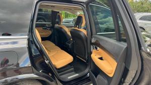 Black Volvo XC90 2016 in Ukmerge, with an engine capacity of 1.97 L and mileage of 253 thousand km for 13499 €, photo 26 on AUTOMOTO.COM.LV