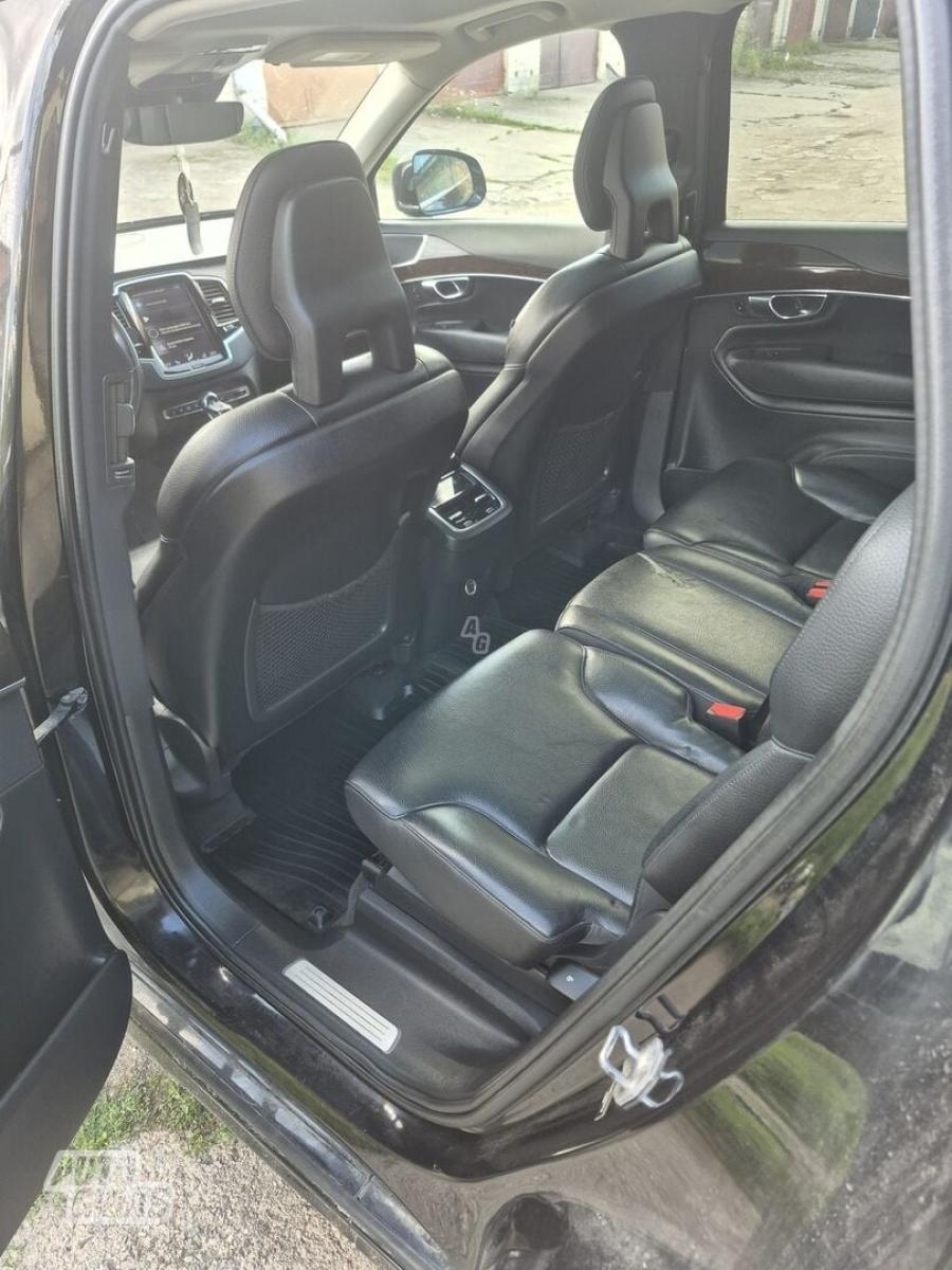 Melns Volvo XC90 2016 Šauļi, ar dzinēja tilpumu 2.00 L un nobraukumu 240 tūkst. km par 17000 €, foto 11 vietnē AUTOMOTO.COM.LV