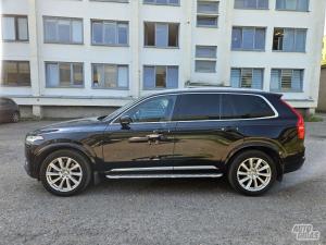 Melns Volvo XC90 2016 Kauņa, ar dzinēja tilpumu 2.00 L un nobraukumu 251 tūkst. km par 17999 €, foto 6 vietnē AUTOMOTO.COM.LV