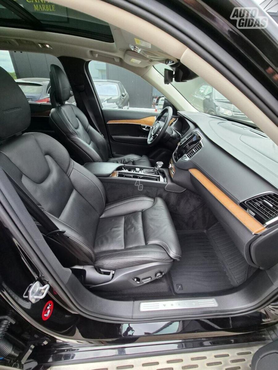 Melns Volvo XC90 2016 Kauņa, ar dzinēja tilpumu 2.00 L un nobraukumu 251 tūkst. km par 17999 €, foto 17 vietnē AUTOMOTO.COM.LV