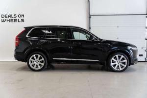 Black Volvo XC90 2016 in Vilnius, with an engine capacity of 1.97 L and mileage of 145 thousand km for 20700 €, photo 4 on AUTOMOTO.COM.LV