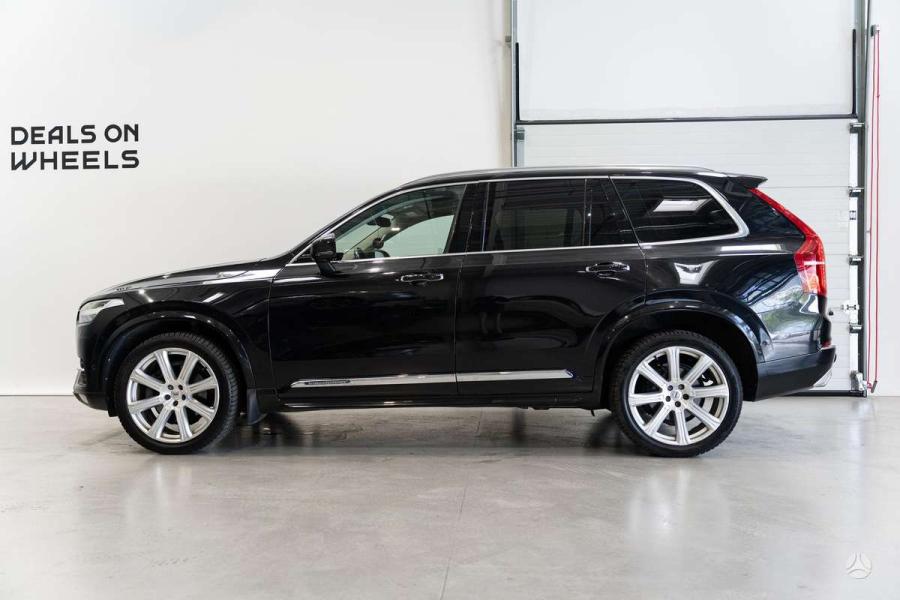 Black Volvo XC90 2016 in Vilnius, with an engine capacity of 1.97 L and mileage of 145 thousand km for 20700 €, photo 5 on AUTOMOTO.COM.LV