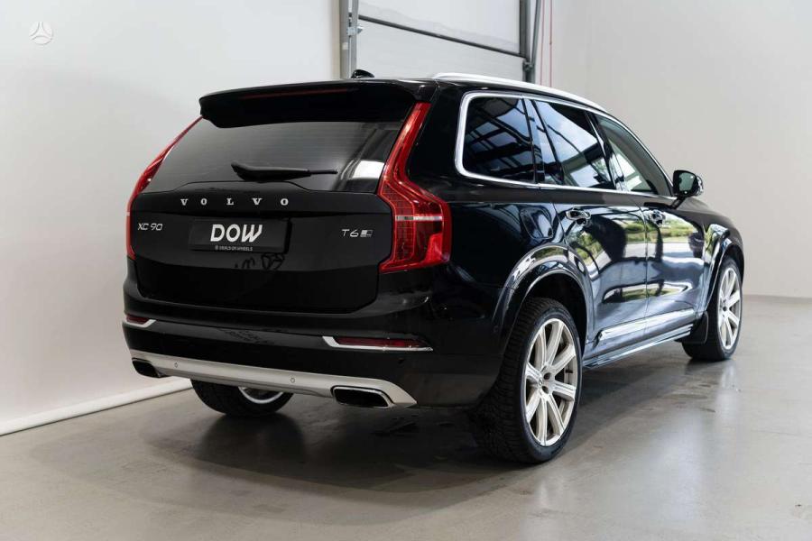 Black Volvo XC90 2016 in Vilnius, with an engine capacity of 1.97 L and mileage of 145 thousand km for 20700 €, photo 6 on AUTOMOTO.COM.LV