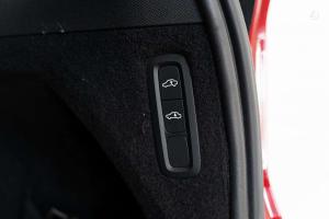 Black Volvo XC90 2016 in Vilnius, with an engine capacity of 1.97 L and mileage of 145 thousand km for 20700 €, photo 13 on AUTOMOTO.COM.LV