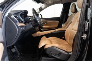 Black Volvo XC90 2016 in Vilnius, with an engine capacity of 1.97 L and mileage of 145 thousand km for 20700 €, photo 15 on AUTOMOTO.COM.LV