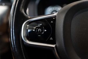 Black Volvo XC90 2016 in Vilnius, with an engine capacity of 1.97 L and mileage of 145 thousand km for 20700 €, photo 30 on AUTOMOTO.COM.LV
