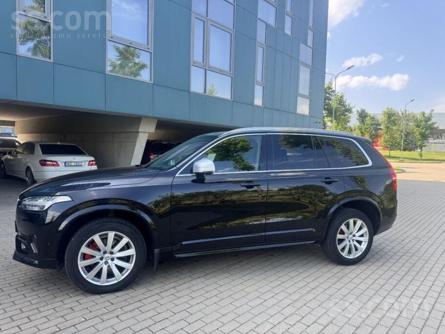 Black Volvo XC90 2016 in Jekabpils, with an engine capacity of 2.00 L and mileage of 204 thousand km for 21400 €, photo 3 on AUTOMOTO.COM.LV
