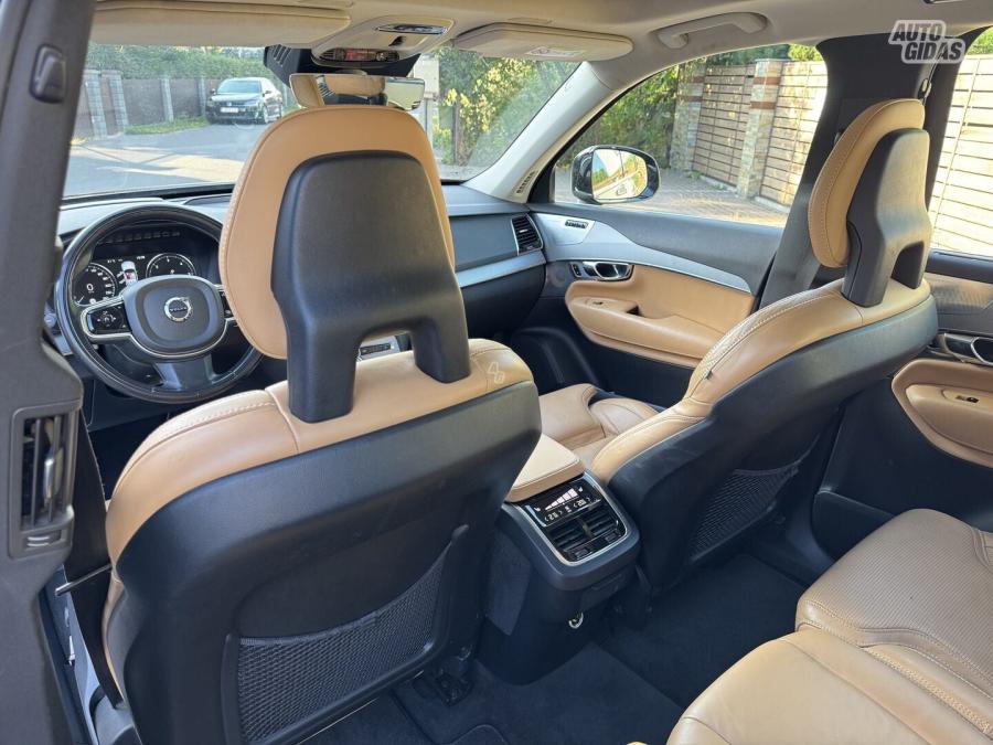 Melns Volvo XC90 2016 Kauņa, ar dzinēja tilpumu 2.00 L un nobraukumu 311 tūkst. km par 22400 €, foto 12 vietnē AUTOMOTO.COM.LV