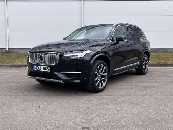 Black Volvo XC90 2016 in Kaunas, with an engine capacity of 1.97 L and mileage of 283 thousand km for 18400 €, photo 1 on AUTOMOTO.COM.LV