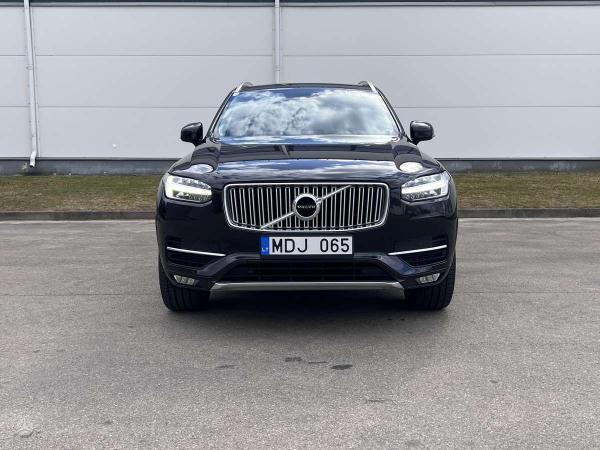 Black Volvo XC90 2016 in Kaunas, with an engine capacity of 1.97 L and mileage of 283 thousand km for 18400 €, photo 2 on AUTOMOTO.COM.LV