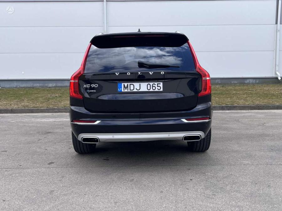 Melns Volvo XC90 2016 Kauņa, ar dzinēja tilpumu 1.97 L un nobraukumu 283 tūkst. km par 18400 €, foto 6 vietnē AUTOMOTO.COM.LV
