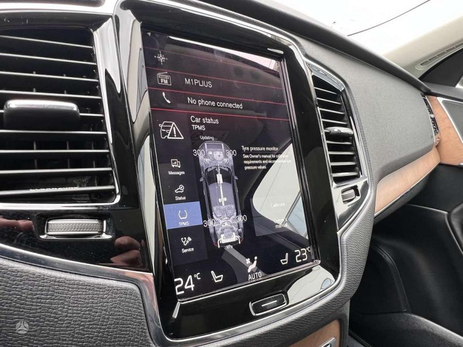 Melns Volvo XC90 2016 Kauņa, ar dzinēja tilpumu 1.97 L un nobraukumu 283 tūkst. km par 18400 €, foto 34 vietnē AUTOMOTO.COM.LV