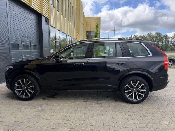 Black Volvo XC90 2016 in Vilnius, with an engine capacity of 1.97 L and mileage of 182 thousand km for 24499 €, photo 3 on AUTOMOTO.COM.LV