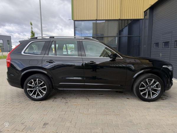 Black Volvo XC90 2016 in Vilnius, with an engine capacity of 1.97 L and mileage of 182 thousand km for 24499 €, photo 6 on AUTOMOTO.COM.LV