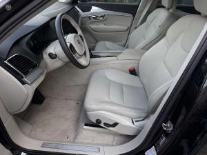 Black Volvo XC90 2016 in Vilnius, with an engine capacity of 1.97 L and mileage of 182 thousand km for 24499 €, photo 12 on AUTOMOTO.COM.LV