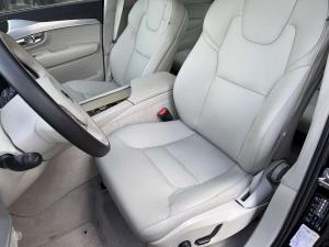 Black Volvo XC90 2016 in Vilnius, with an engine capacity of 1.97 L and mileage of 182 thousand km for 24499 €, photo 13 on AUTOMOTO.COM.LV