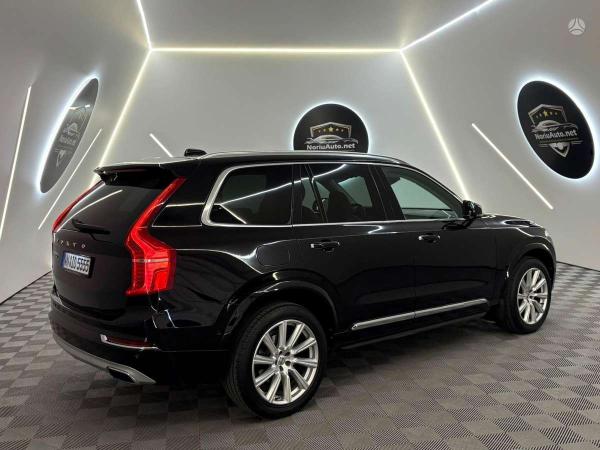 Black Volvo XC90 2016 in Marijampole, with an engine capacity of 1.97 L and mileage of 193 thousand km for 20850 €, photo 6 on AUTOMOTO.COM.LV