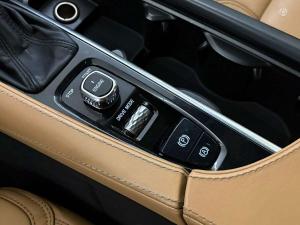 Melns Volvo XC90 2016 Marijampole, ar dzinēja tilpumu 1.97 L un nobraukumu 193 tūkst. km par 20850 €, foto 13 vietnē AUTOMOTO.COM.LV